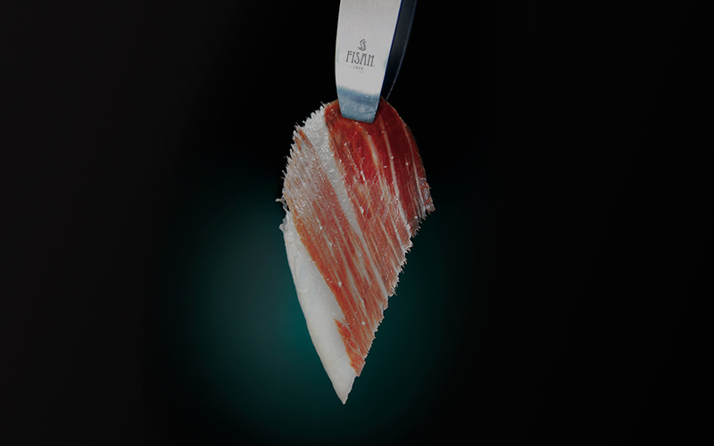 FISAN: Acorn-fed Iberian hams and acorn-fed iberian loins. The best ...